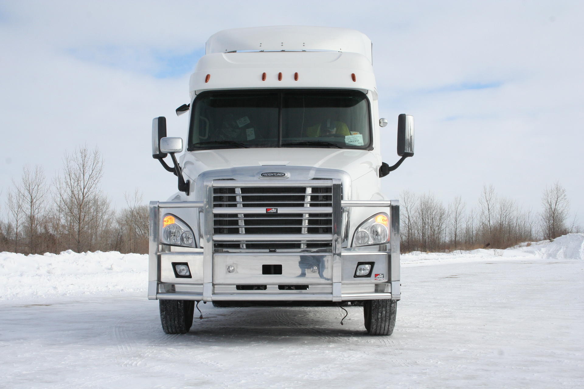 Reliable & Durable Freightliner Bumpers - Ali Arc Industries